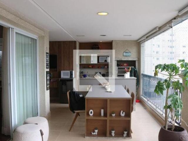 Apartamento à Venda Perdizes, 3 Quartos, 200 m2