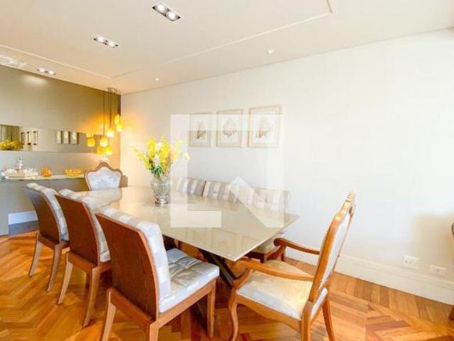 Apartamento à Venda Perdizes, 4 Quartos, 192 m2