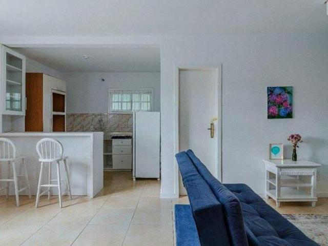 APARTAMENTO À VENDA PERTO DA CATEDRAL DE PEDRA