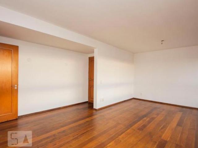Apartamento à Venda Petrópolis, 3 Quartos, 137 m² Porto Alegre