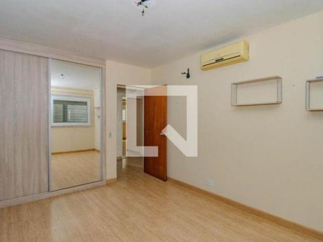 Apartamento à Venda Petrópolis, 3 Quartos, 138 m² Porto Alegre