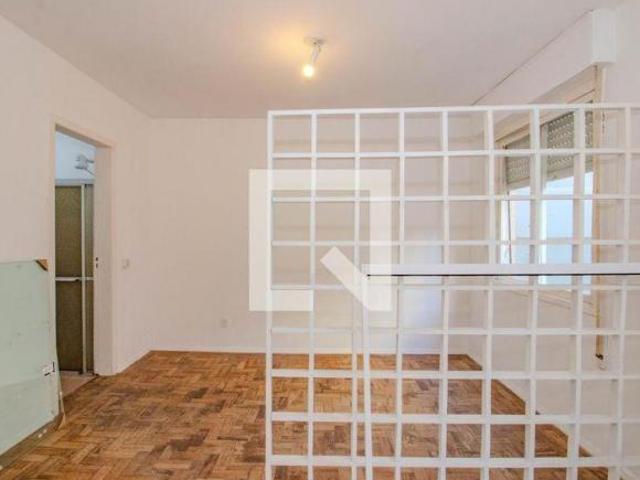 Apartamento à Venda Petrópolis, 1 Quarto, 35 m² Porto Alegre