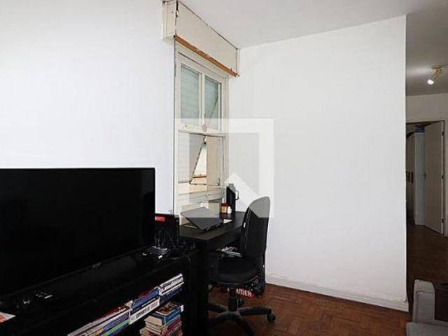 Apartamento à Venda Petrópolis, 1 Quarto, 35 m² Porto Alegre