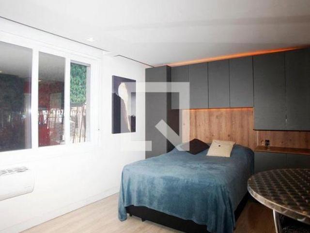 Apartamento à Venda Petrópolis, 1 Quarto, 37 m² Porto Alegre