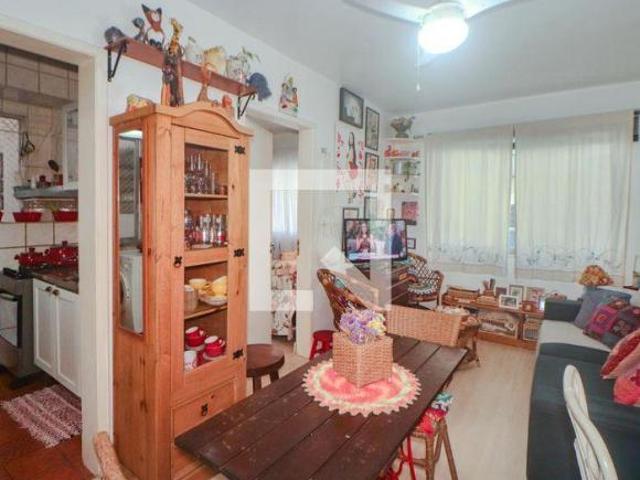 Apartamento à Venda Petrópolis, 1 Quarto, 39 m² Porto Alegre