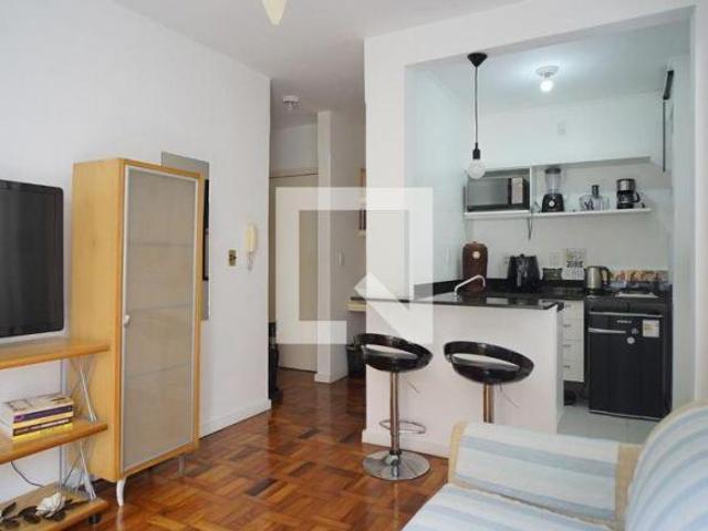 Apartamento à Venda Petrópolis, 1 Quarto, 40 m² Porto Alegre