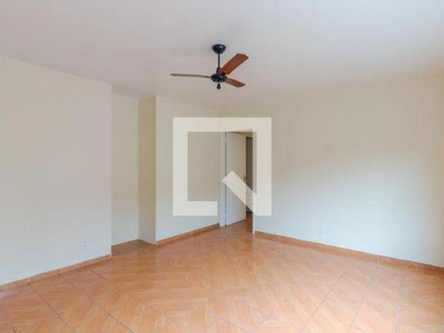 Apartamento à Venda Petrópolis, 2 Quartos, 80 m² Porto Alegre