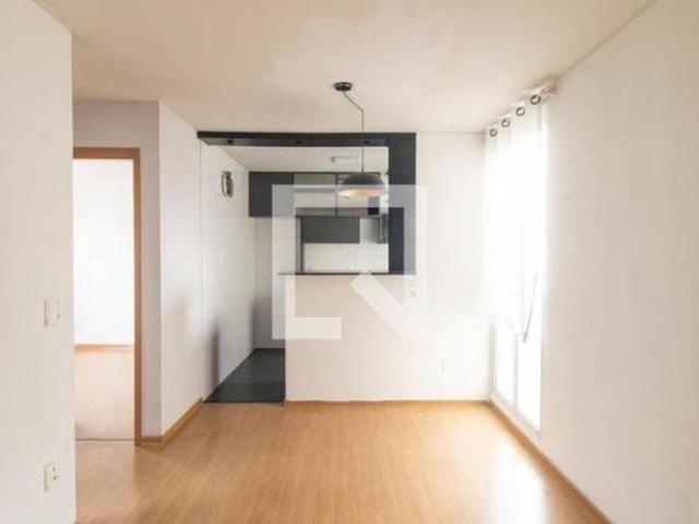 Apartamento à Venda Pinheirinho, 2 Quartos, 40 m² Curitiba