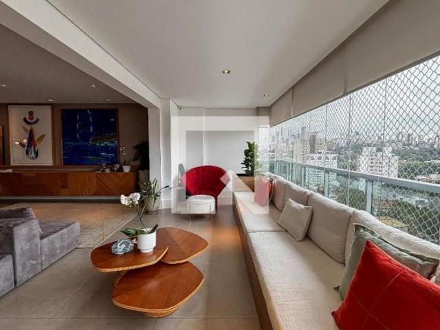 Apartamento à Venda Pinheiros, 4 Quartos, 253 m2