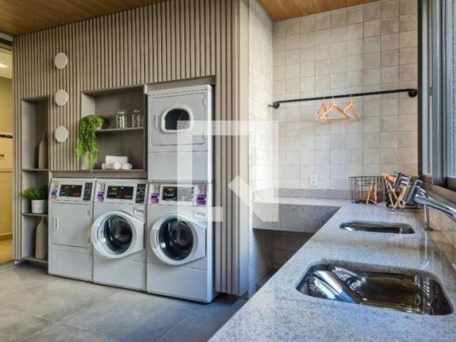 Apartamento à Venda Pinheiros, 1 Quarto, 25 m² São Paulo