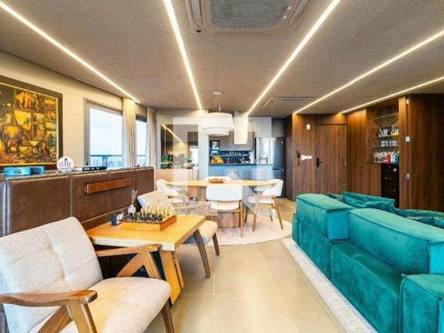 Apartamento à Venda Pinheiros, 2 Quartos, 119 m2