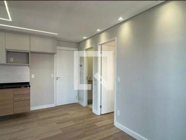 Apartamento à Venda Pinheiros, 2 Quartos, 42 m2