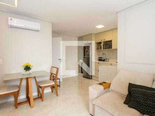 Apartamento à Venda Pinheiros, 2 Quartos, 46 m2