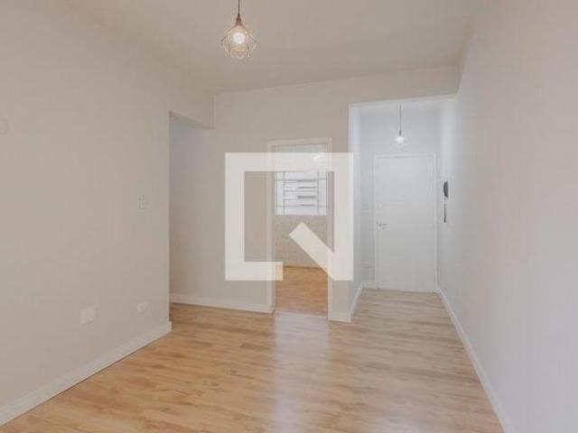 Apartamento à Venda Pinheiros, 2 Quartos, 62 m2