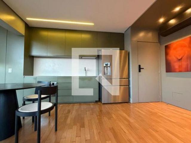 Apartamento à Venda Pinheiros, 2 Quartos, 65 m2