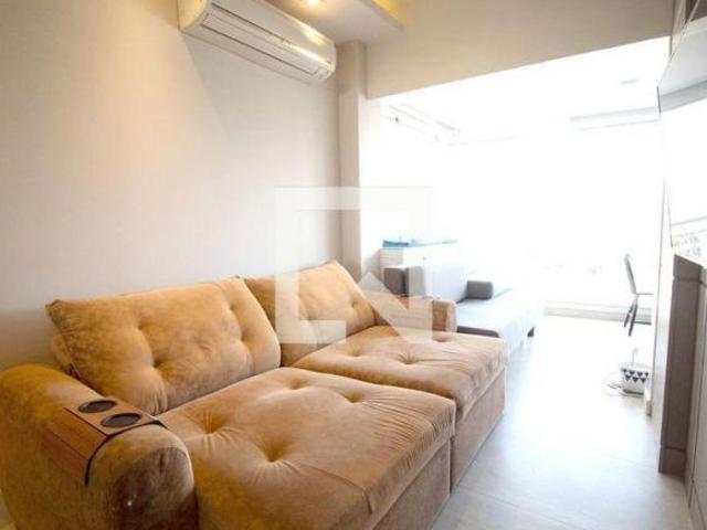 Apartamento à Venda Pinheiros, 2 Quartos, 65 m2