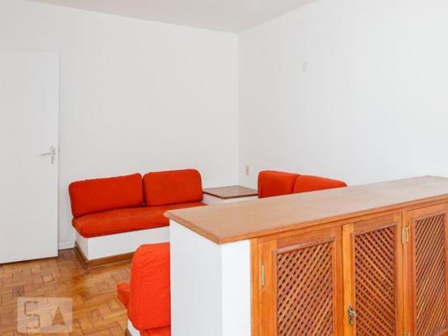 Apartamento à Venda Pinheiros, 2 Quartos, 70 m2