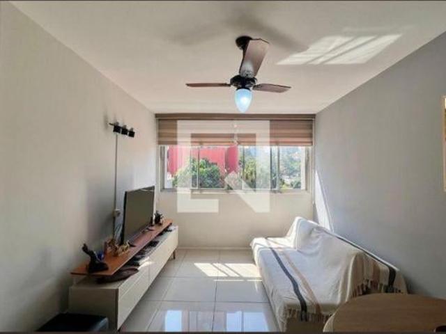 Apartamento à Venda Pinheiros, 2 Quartos, 73 m2