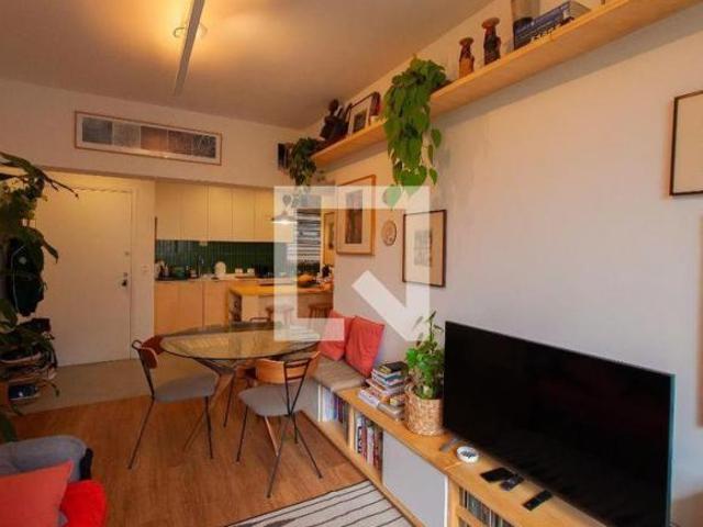 Apartamento à Venda Pinheiros, 2 Quartos, 74 m2