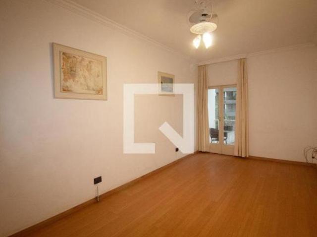 Apartamento à Venda Pinheiros, 2 Quartos, 80 m2