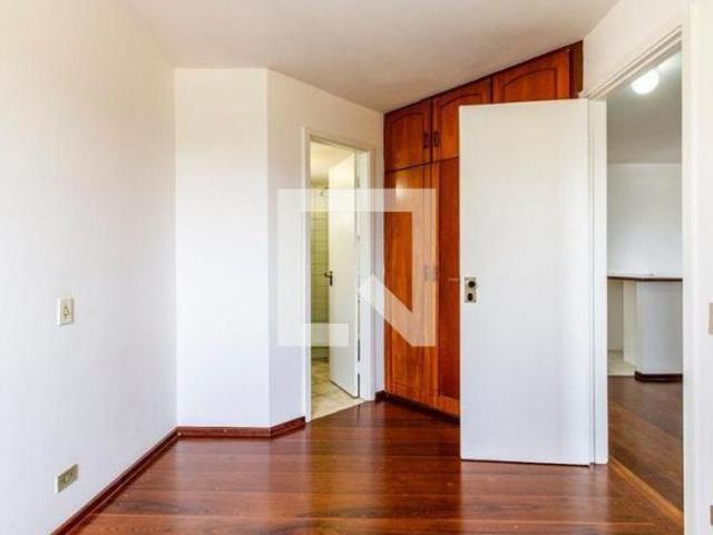 Apartamento à Venda Pinheiros, 2 Quartos, 81 m2