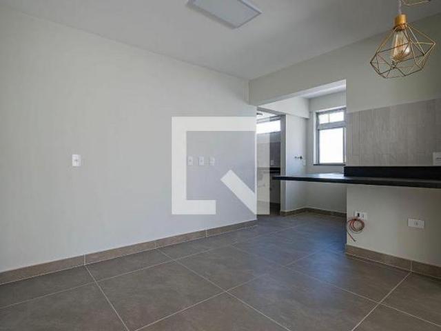 Apartamento à Venda Pinheiros, 2 Quartos, 84 m2