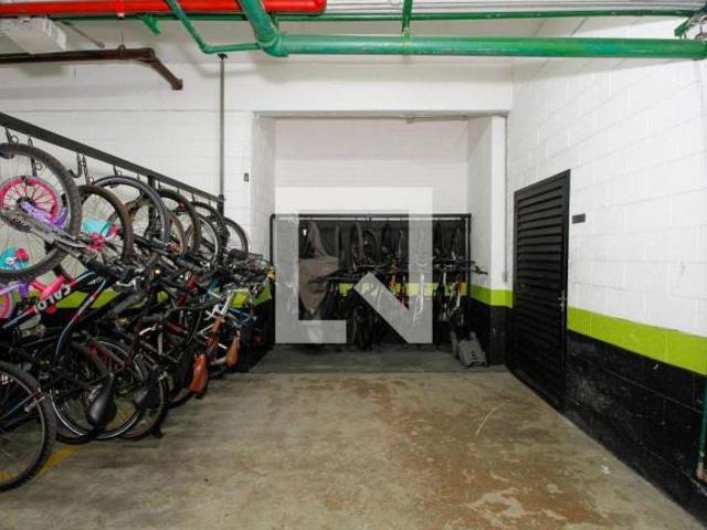 Apartamento à Venda Pinheiros, 2 Quartos, 84 m2