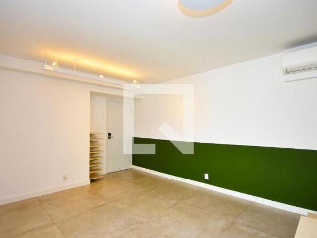 Apartamento à Venda Pinheiros, 2 Quartos, 85 m2