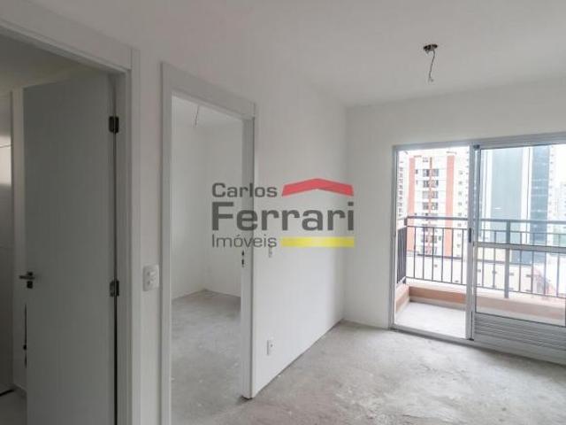 Apartamento a venda, Pinheiros, 39 metros, 2 dormitórios, lazer, piscina, Metrô