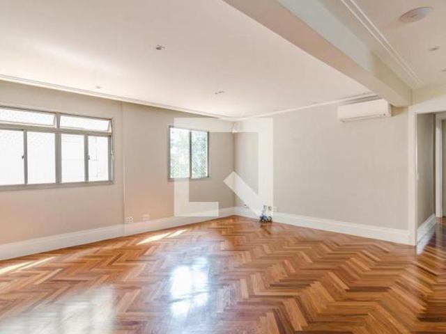 Apartamento à Venda Pinheiros, 3 Quartos, 140 m2
