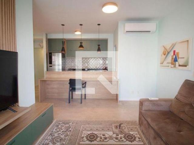 Apartamento à Venda Pinheiros, 3 Quartos, 200 m2