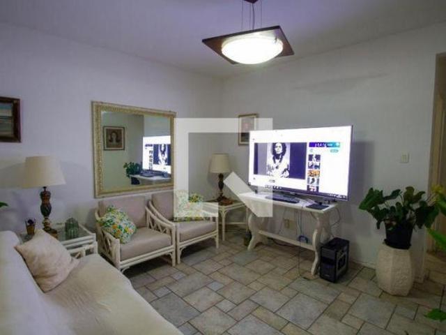 Apartamento à Venda Pinheiros, 3 Quartos, 84 m2