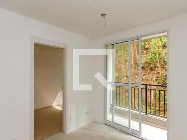 Apartamento à Venda Piqueri, 2 Quartos, 38 m² São Paulo