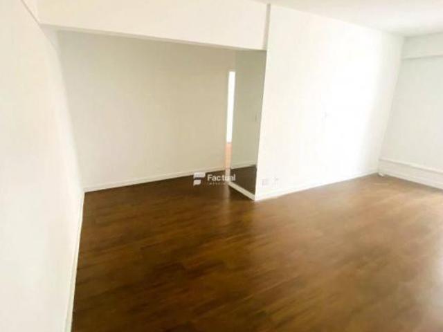 Apartamento à Venda – Pitangueiras