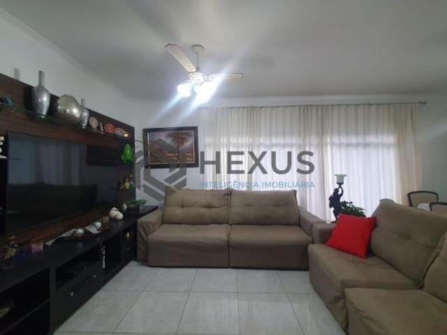 Apartamento à venda, Pitangueiras, Guarujá, SP