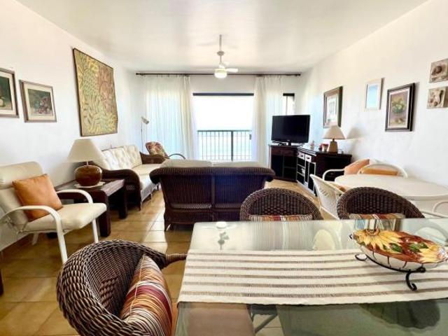 Apartamento à venda, Pitangueiras, Guarujá, SP