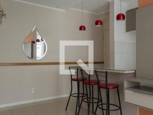 Apartamento à Venda Planalto, 2 Quartos, 56 m2