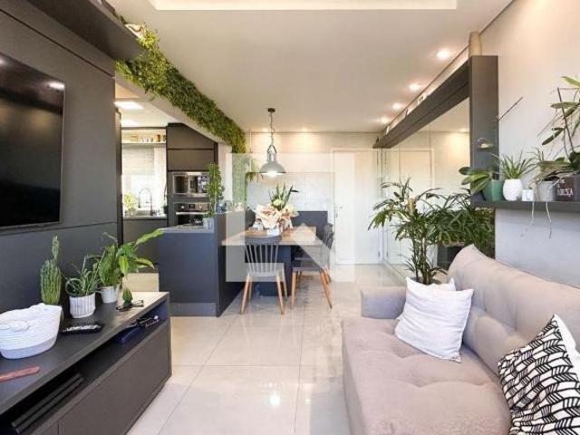 Apartamento à Venda Planalto, 2 Quartos, 60 m2