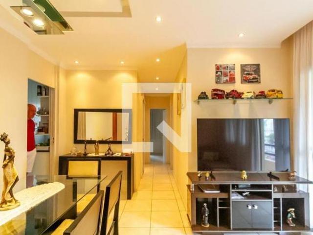 Apartamento à Venda Planalto, 3 Quartos, 68 m2