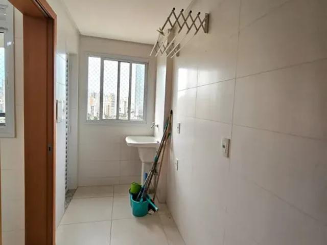 Apartamento à venda possui 119 m² com 3 suítes em Jardim América Goiânia GO