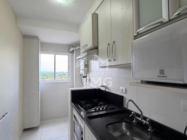 Apartamento à venda por R$ 349.000 no Costeira São José dos Pinhais PR