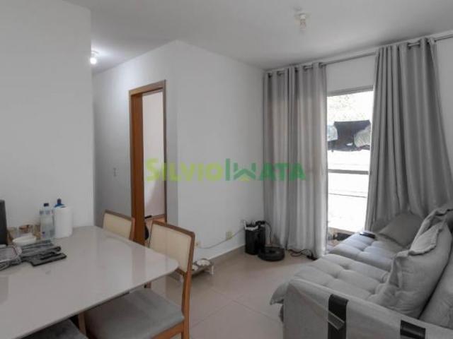 Apartamento à venda por R$ 315.000,00 no Loteamento Malbec, Maringá PR