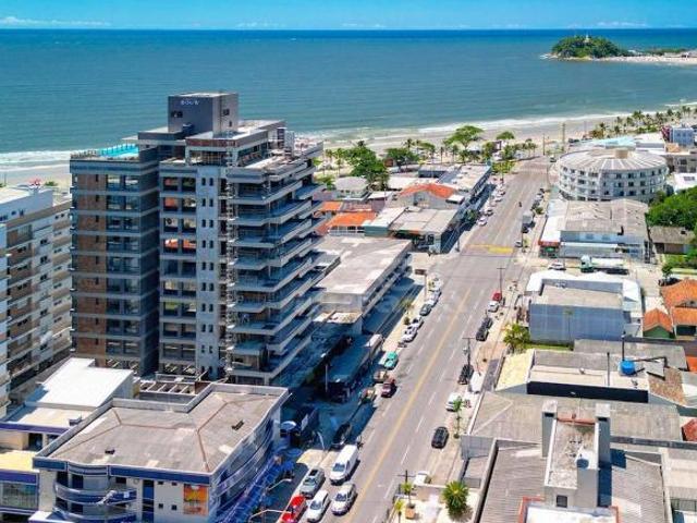 Apartamento à venda por R$ 3.550.000,00 Centro Guaratuba/PR