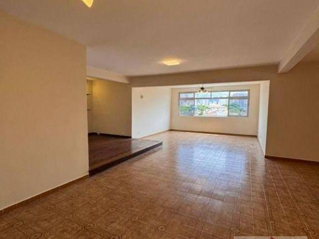 Apartamento à venda por R$ 960.000,00 Embaré Santos/SP