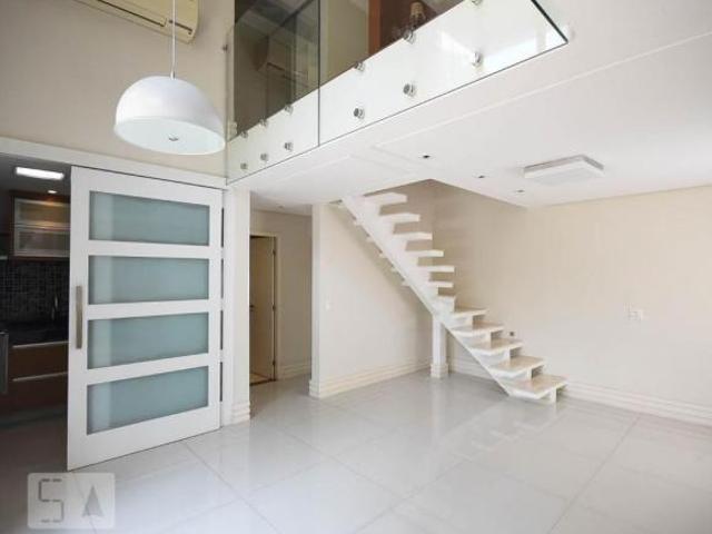 Apartamento à Venda Portal do Morumbi, 1 Quarto, 84 m2