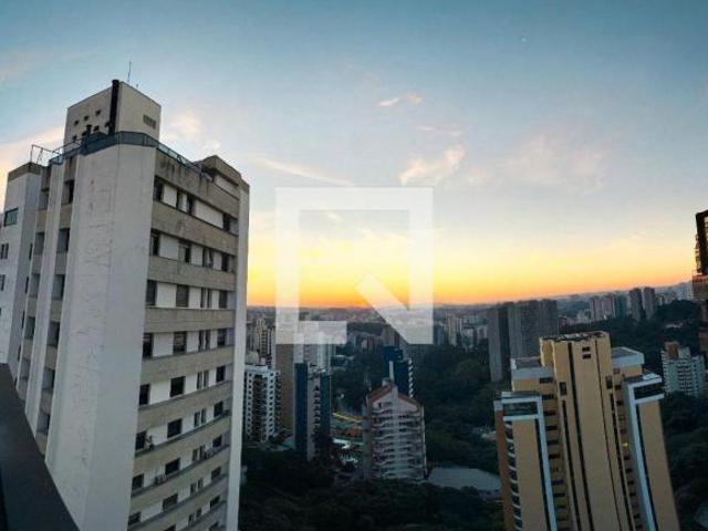 Apartamento à Venda Portal do Morumbi, 1 Quarto, 82 m2