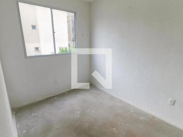 Apartamento à Venda Portal do Morumbi, 2 Quartos, 42 m2