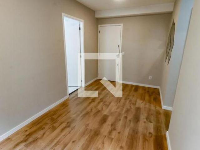 Apartamento à Venda Portal do Morumbi, 2 Quartos, 45 m2