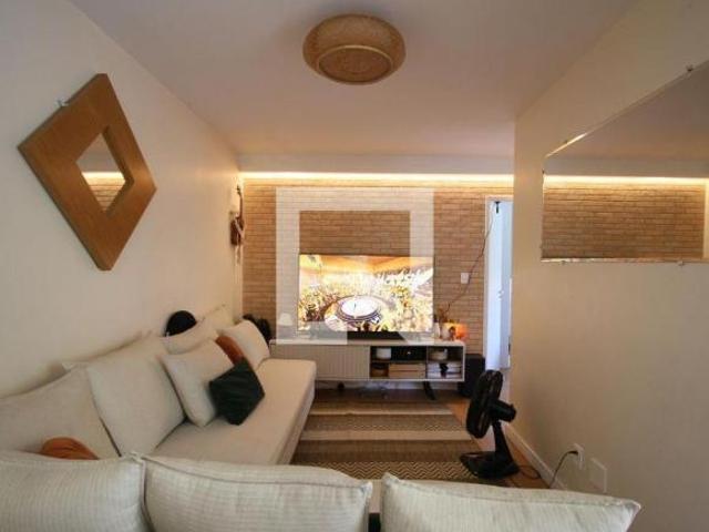 Apartamento à Venda Portal do Morumbi, 2 Quartos, 51 m2