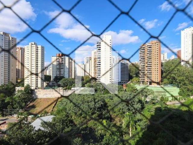Apartamento à Venda Portal do Morumbi, 2 Quartos, 55 m2